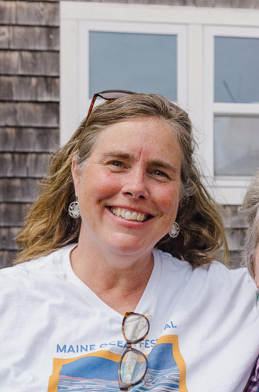 Meghann Harris - The Oceanarium and Education Center